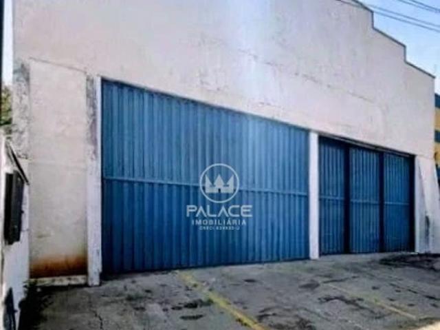 Predio Coml. para alugar no Paulicéia Piracicaba 3 Dorms