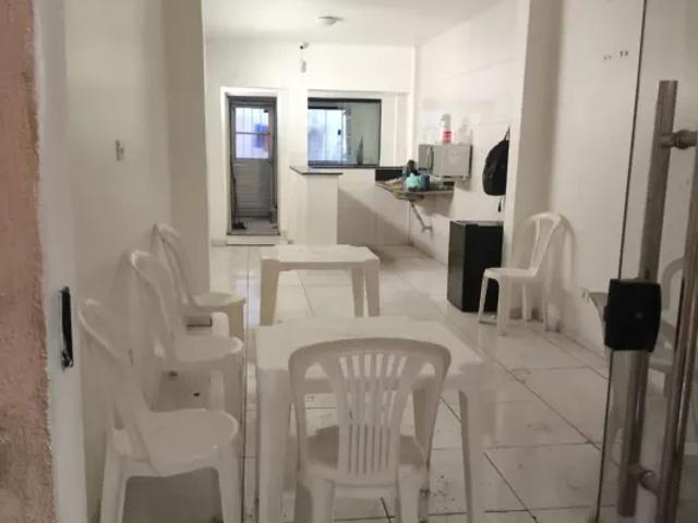 Galpão para aluguel tem 1000 metros quadrados em Valéria/BR 324 Salvador BA