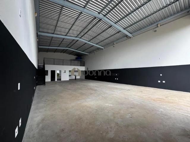 Galpão para aluguel, 4 vagas, Residencial Ipanema Uberaba/MG
