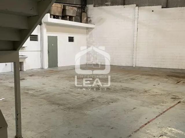 Galpão para locação, 639m², Caxingui, R$ 18.288,00 Pacote São Paulo, SP