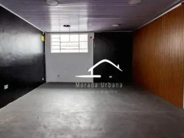 Galpão para Locação na Rua Cerro Corá 1.000m², Pé Direito Alto e Vagas Frontais
