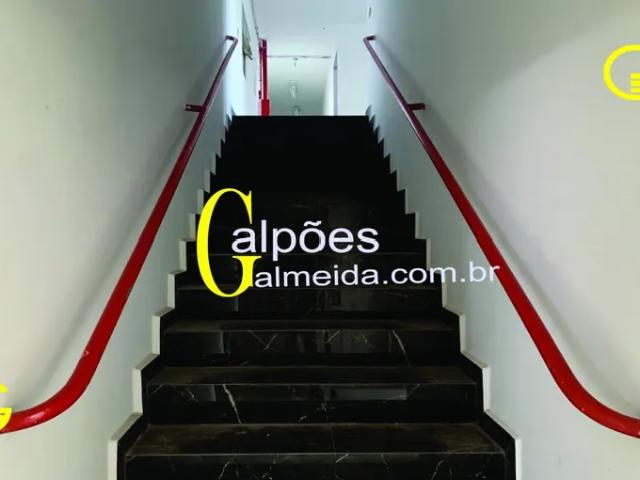 Galpão/Depósito/Armazém para aluguel com 3600 metros quadrados em Tamboré Barueri SP