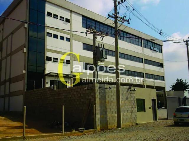 Galpão/Depósito/Armazém para aluguel e venda possui 5537 metros quadrados
