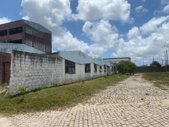 Galpão/Depósito/Armazém para aluguel e venda possui 9000 metros