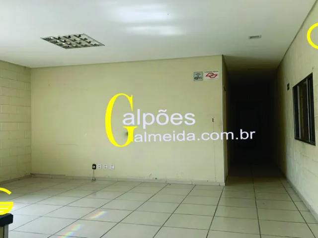 Galpão/Depósito/Armazém para aluguel possui 868 metros quadrados