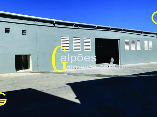 Galpão/Depósito/Armazém para aluguel possui 908 metros quadrados