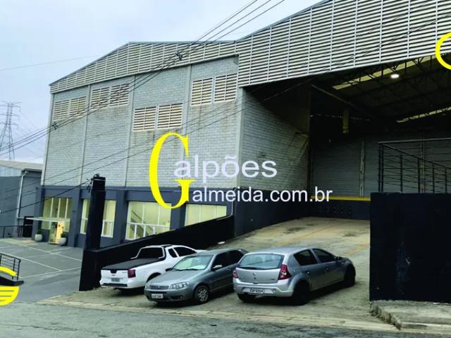 Galpão/Depósito/Armazém para aluguel possui 2475 metros quadrados