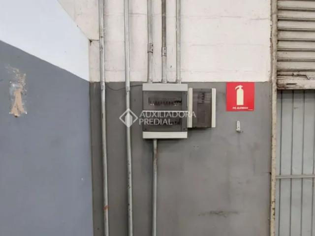 Galpão/Depósito/Armazém à venda no bairro Cooperativa com 2700 m² de área útil