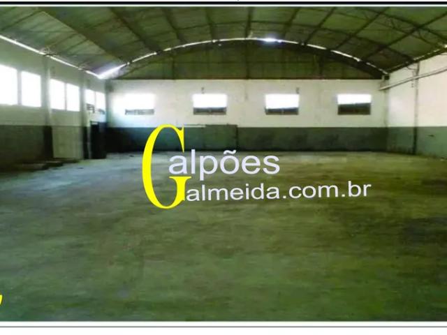 Galpão/Depósito/Armazém para venda possui 750 metros quadrados