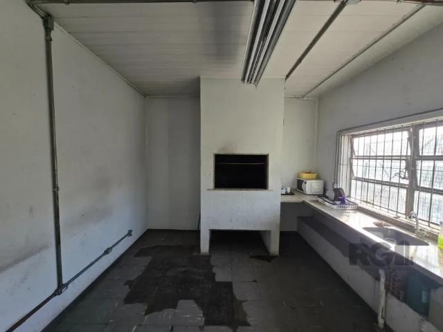 Galpão/Depósito/Armazém para Aluguel no Bairro Navegantes com 2000 m² de Área Útil