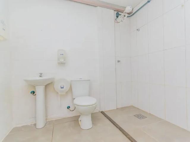 Galpão/Depósito/Armazém para Aluguel no Bairro Navegantes com 250 m² de Área Útil