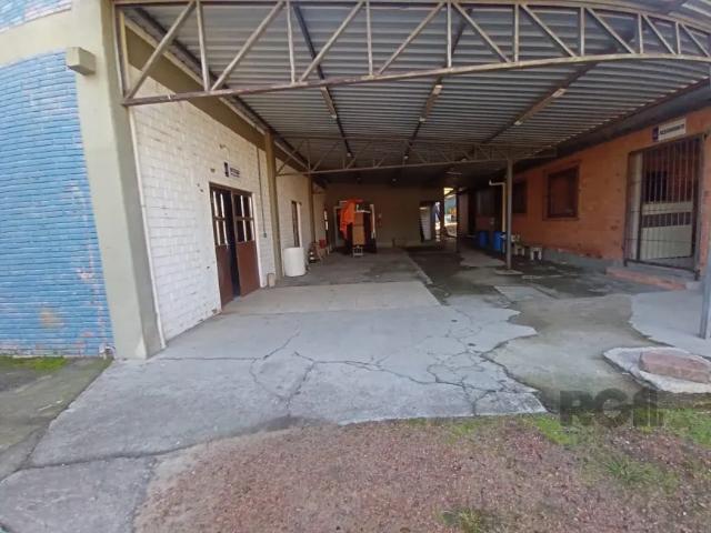 Galpão/Depósito/Armazém para Alugar no Bairro Restinga com 1875 m² de Área Útil