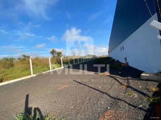 Galpã£o centro empresarial leste