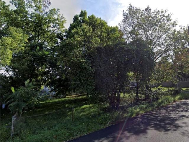 Galster Avenue