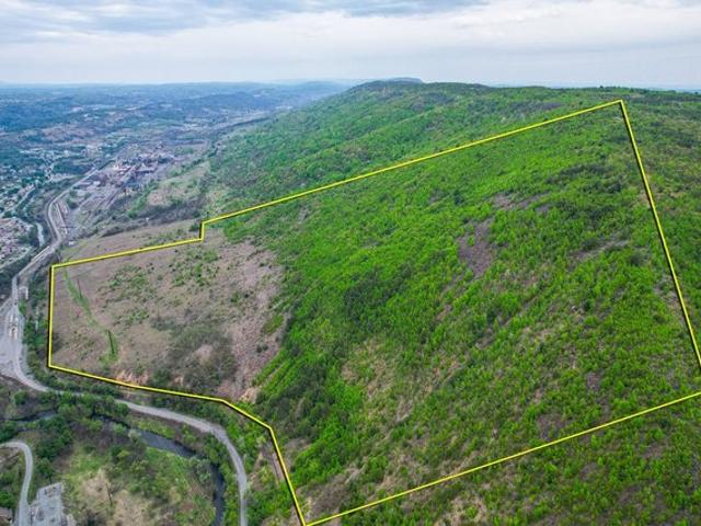 Gap Rd, Palmerton, PA 18071