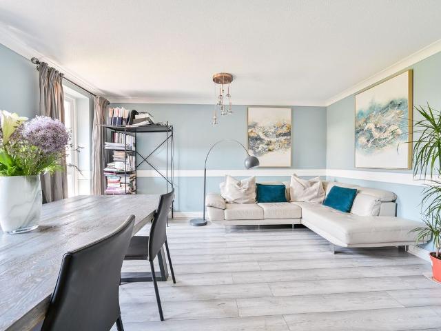 Garter Way, Canada Water, London SE16, 2 bed flat to rent, £2,600 pcm | PrimeLocation