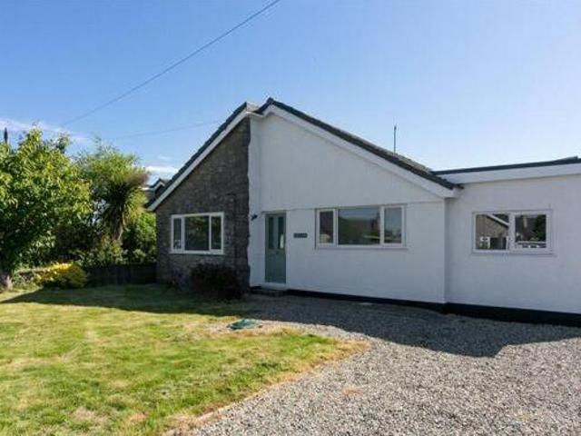 Garth Drive, Gaerwen, 4 Bedroom Bungalow