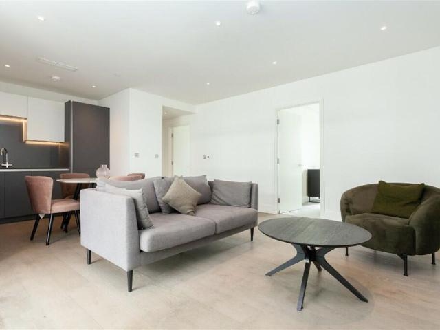Gartons Way SW11, 2 bed flat to rent, £2,850 pcm | PrimeLocation