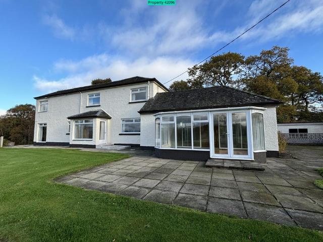 Gartocharn, Alexandria, G83 8SB 4 bed detached house to rent £2,400 pcm £554 pw