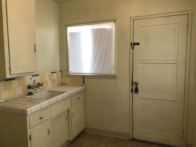 GARVEY 1 Bedroom Apartment for Rent at 11427 1/2 Garvey Ave, El Monte, CA 91732 Mountain View