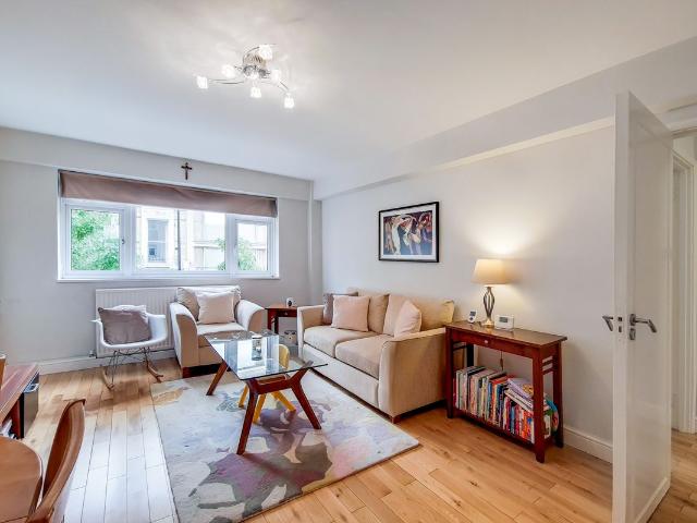 Garway Road, London W2, 2 bed flat to rent, £2,950 pcm | PrimeLocation