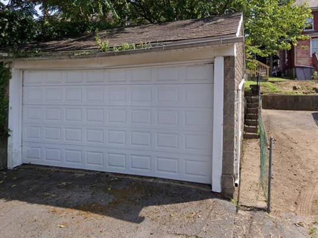 Garage 1911 Ferry Street, Easton, PA 18042
