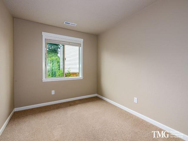 Garage, Backyard, 3 Bedroom 3 Bedroom Home for Rent at 4105 Ne St Johns Rd, Walnut Grove, WA 98661 Walnut Grove