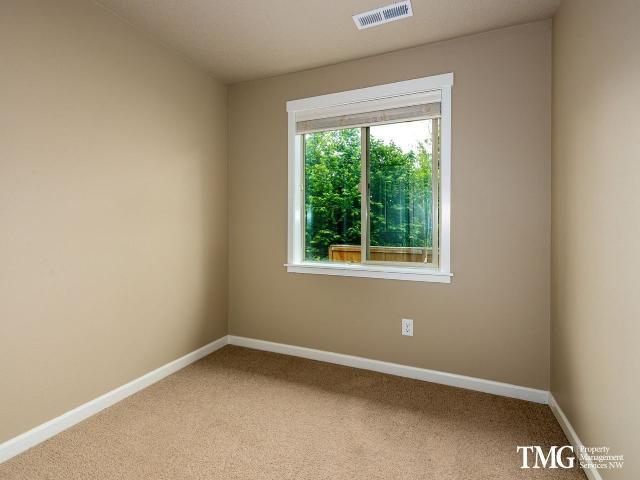Garage, Backyard, 3 Bedroom 3 Bedroom Home for Rent at 4105 Ne St Johns Rd, Walnut Grove, WA 98661 Walnut Grove
