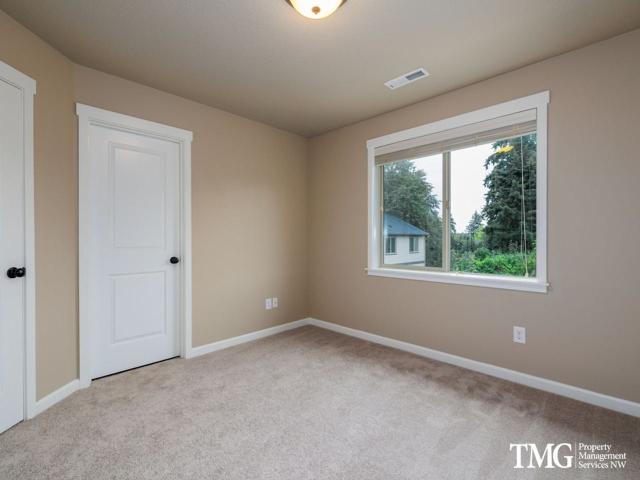 Garage, Backyard, 3 Bedroom 3 Bedroom Home for Rent at 4105 Ne St Johns Rd, Walnut Grove, WA 98661 Walnut Grove