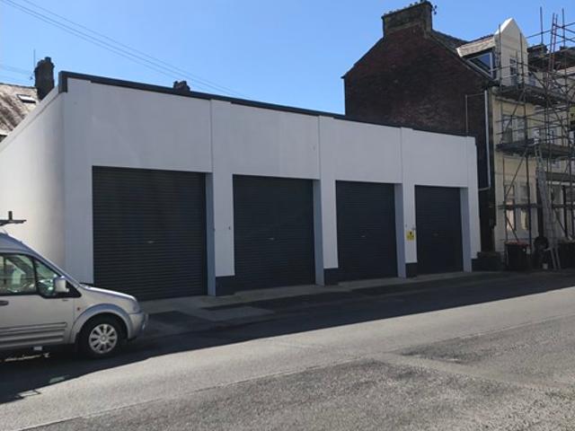 Garage for rent
