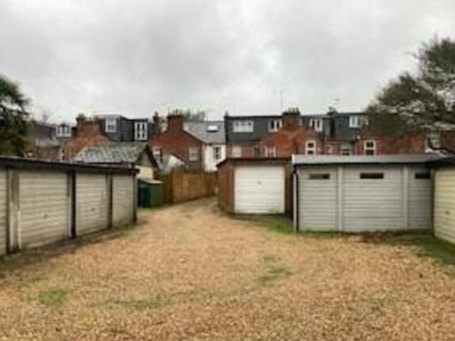 Garage for rent in Cranworth Road Winchester SO22