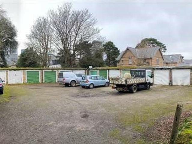 Garage For Rent In Bournemouth, Dorset