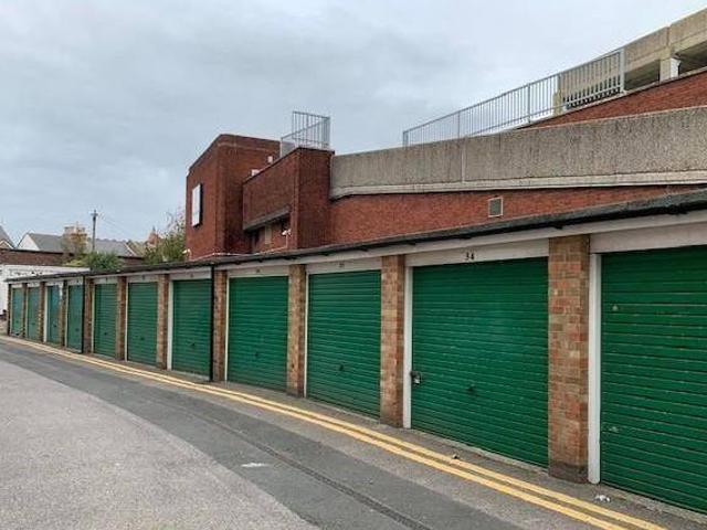 Garage for rent in Garage Queensway BOGNOR REGIS West Sussex PO21