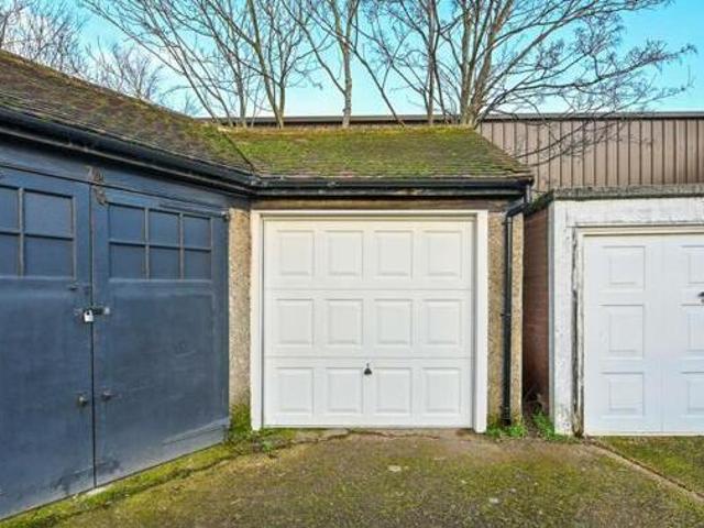 Garage For Rent In Kingston
