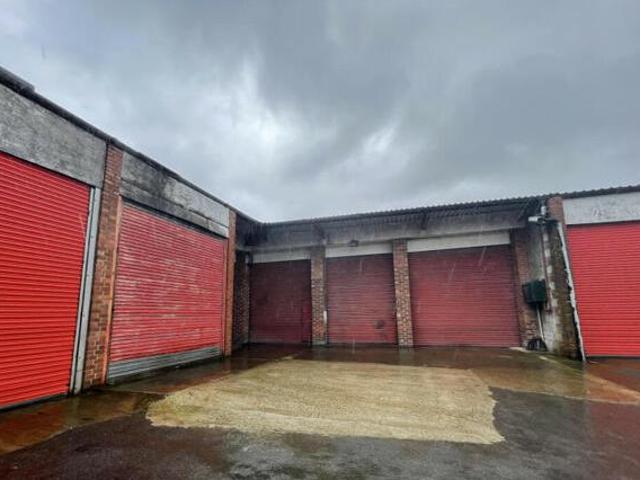 Garage For Rent In Leeds
