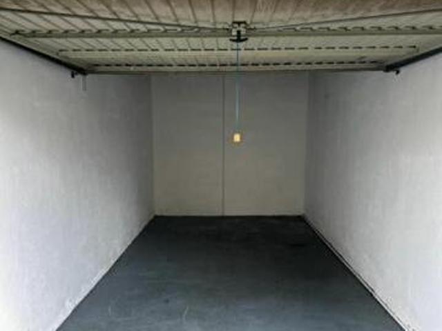 Garage For Sale In Glasgow, Glasgow City