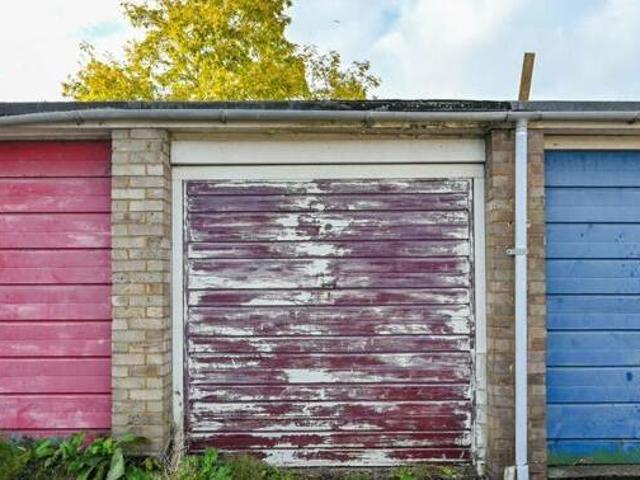 Garage For Sale In Guildford