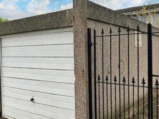 Garage For Sale In Guildford