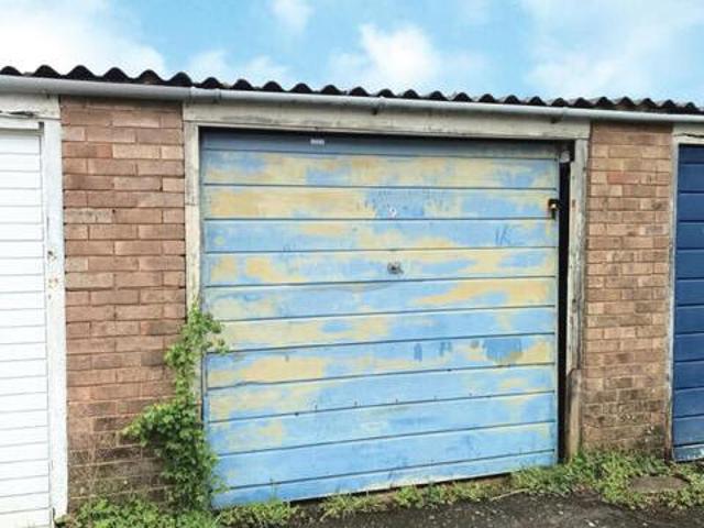 Garage For Sale In Holbury
