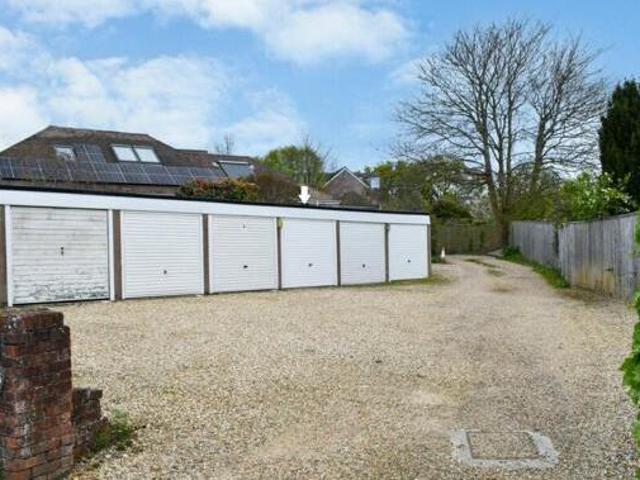 Garage For Sale In Lymington