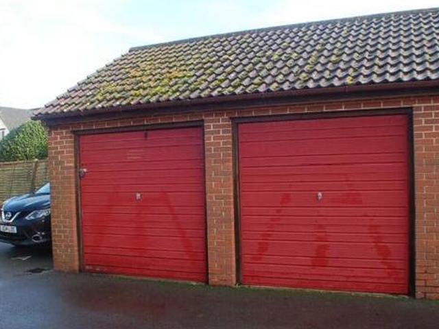 Garage For Sale In New Milton, Hampshire