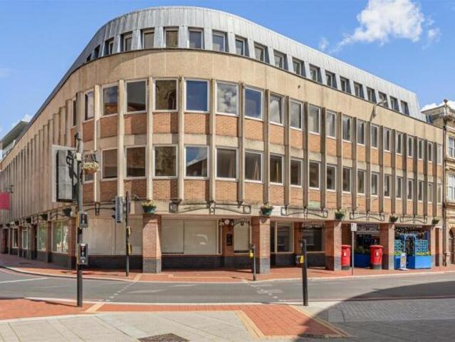 3 bedroom apartment for sale in The Forbury, Reading, RG1
