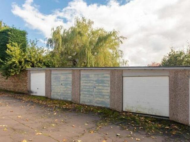 Garage,ormidale Terrace, Garage For Sale