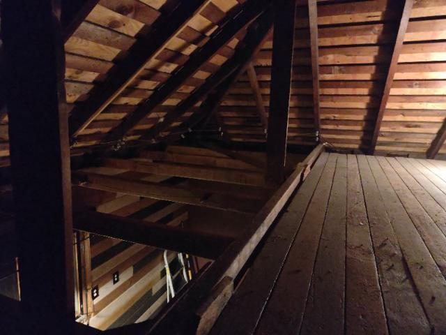 Garage loft