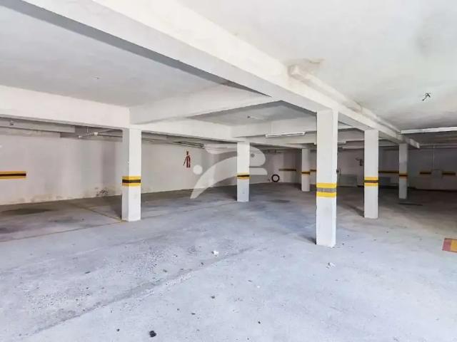 Garagem para Locação em Curitiba/PR Portão