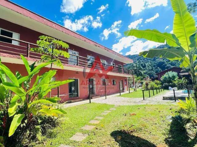 Garagem para Venda em Ubatuba/SP Casanga 14 Quartos