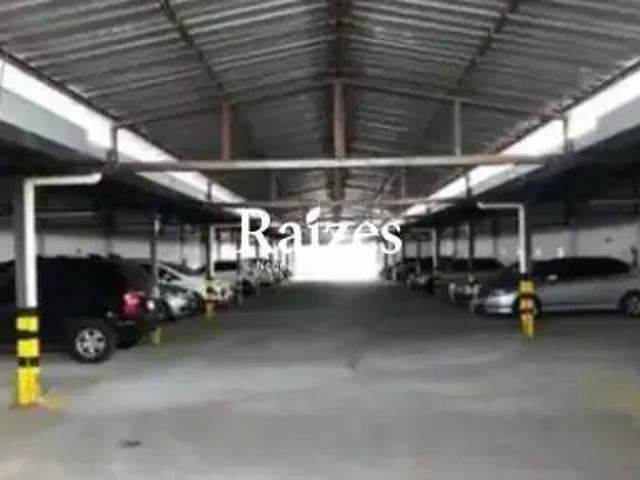 Garagem para Venda em Uberlândia/MG Centro