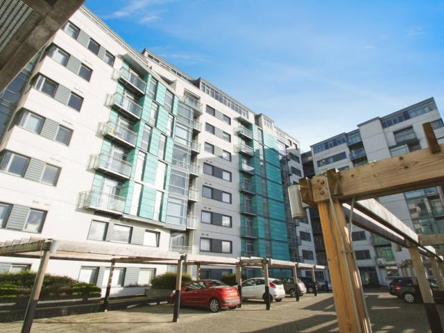 garage/parking space to rent