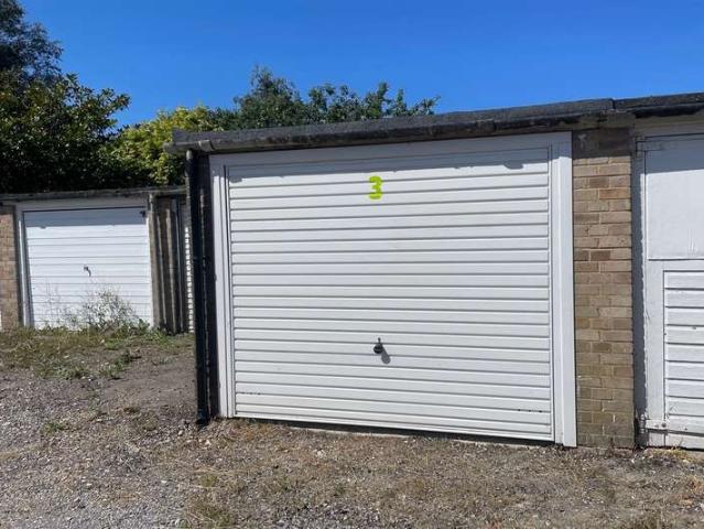 Garages Garage / Parking