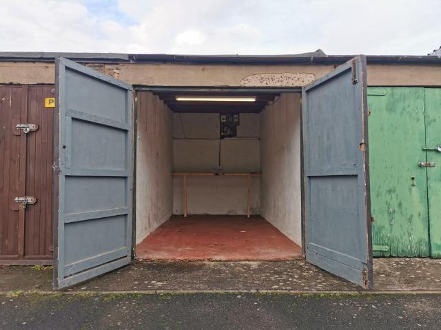Garages to rent